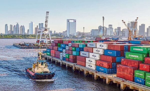 Imponen más controles al pago de Importaciones, temen que se traben ...